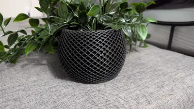Geometric Pattern Plant Pot by Titan3D - MakerWorld