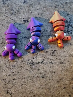 Flexi Cute Squid Keychain by ilya91 - MakerWorld