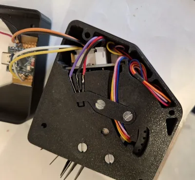 Split Flap Display - Modular, With Web Interface - Free 3D Print Model ...