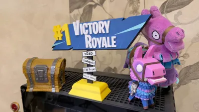 Fortnite Trophy #1 Victory Royale - Free 3D Print Model - MakerWorld