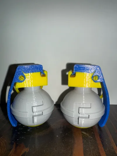 V40 Mini Grenade | World's Smallest| Flying handle by Rexi Labs ...