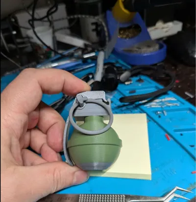 V40 Mini Grenade | World's Smallest| Flying handle by Rexi Labs ...