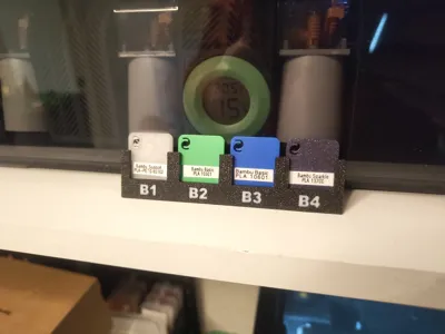 Labeled Filament Swatch and Display Board by Marc Elbichon - MakerWorld