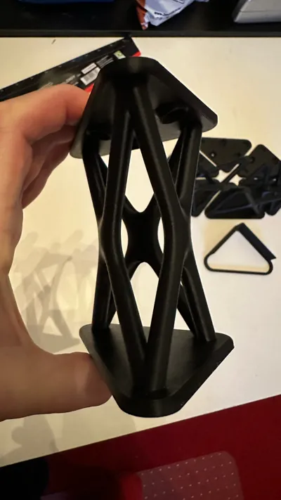 FeatherLight Stand - Free 3D Print Model - MakerWorld