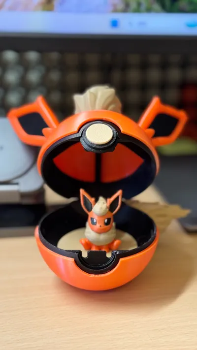 Flareon Ball - Pokemon - Pokeball Functional by Torikami MakerWorld ...