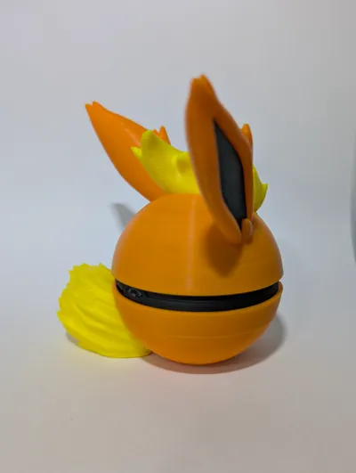 Flareon Ball - Pokemon - Pokeball Functional by Torikami MakerWorld ...