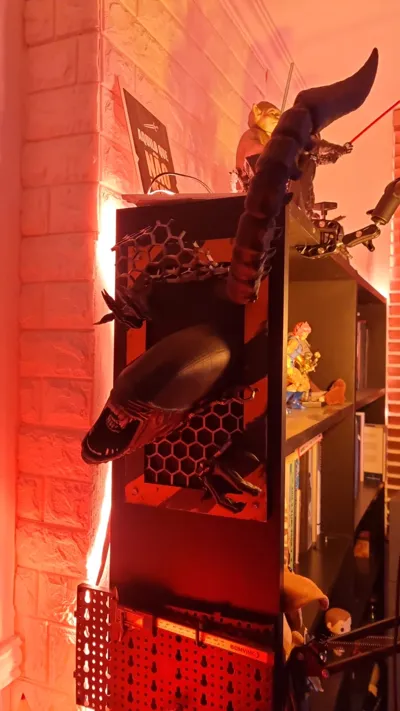 Ceiling Xenomorph altered for Bambu Remixed by Angry Mammoth MakerWorld ...