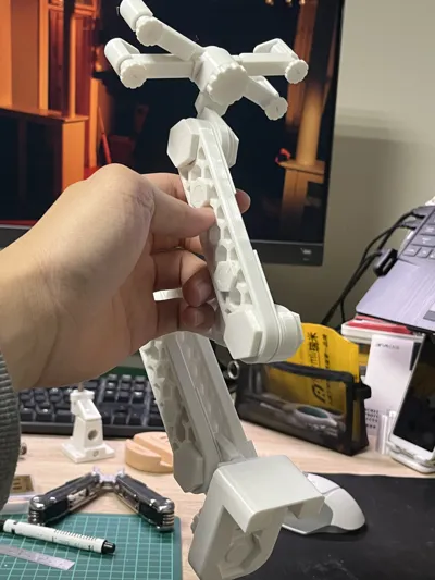 Adjustable Modular Tablet/Phone Holder by June MakerWorld: Download Free 3D Models