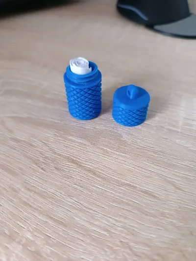 Small Keychain Container by 3D Luffy MakerWorld: Download Free 3D Models