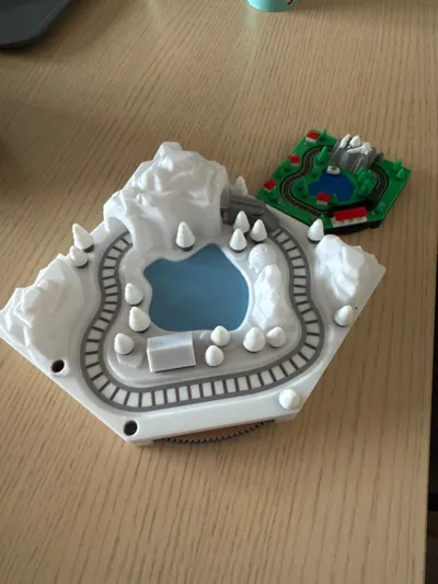 Mini Train - Arctic Diorama (Snowpiercer) by BamBam Design MakerWorld ...