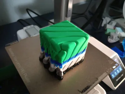 Passthrough Cube Puzzle - Print in place by makerbro MakerWorld: Download Free 3D Models