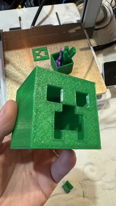 Creeper Box (Minecraft) by ProtoNovice MakerWorld: Download Free 3D Models