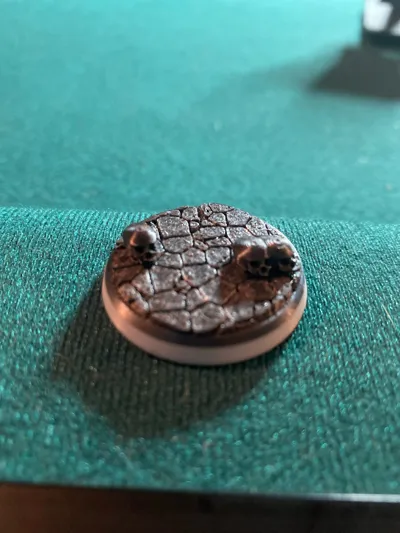 DnD Miniature Model Bases 32 mm RPG - Skull Base by drakeforge3d ...
