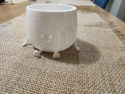 Smiling Happy Flower Pot Remixed by Isonine - MakerWorld