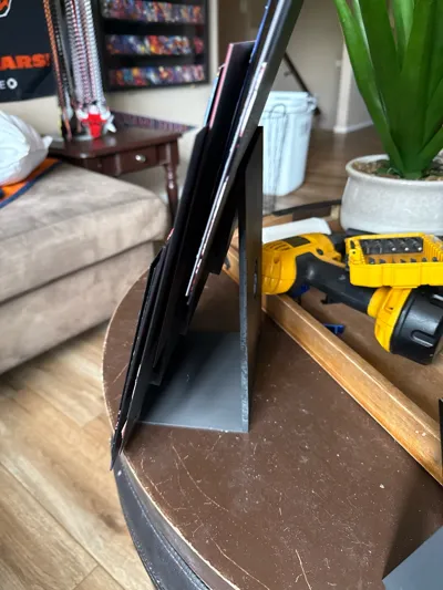 Toploader Display Stand by jwinterhouse MakerWorld: Download Free 3D Models