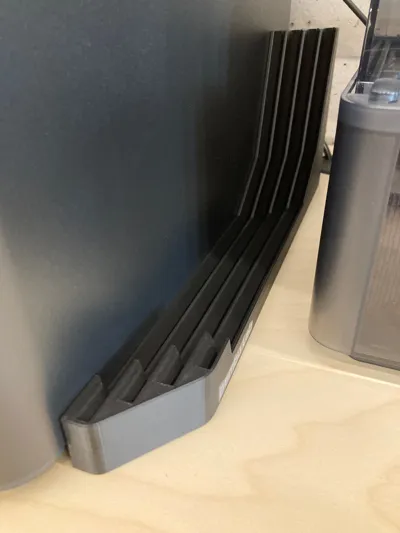 Low-Profile Build Plate Rack V2 - Free 3D Print Model - MakerWorld