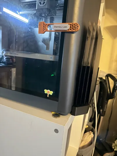 Low-Profile Build Plate Rack V2 - Free 3D Print Model - MakerWorld