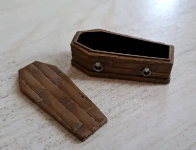 Wooden grain coffin, casket by lilmonster36 MakerWorld: Download Free ...