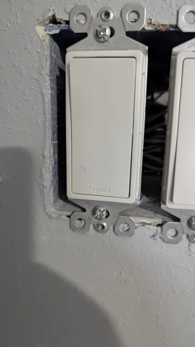 Double Rocker Style Light Switch (Flat Switch) by BEN 3D MakerWorld ...