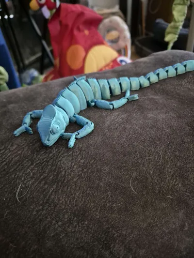 Flexi Chameleon by FilliFuu MakerWorld: Download Free 3D Models