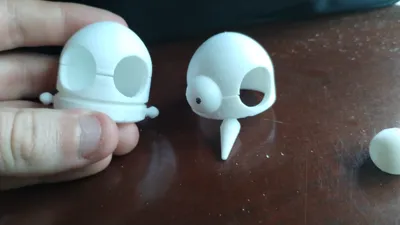 REPO ROBOT CROUCHED - posable and disposable by DanishFish MakerWorld ...