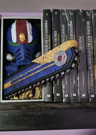 Ultramarines Book Nook and Wall Mount - Free 3D Print Model - MakerWorld