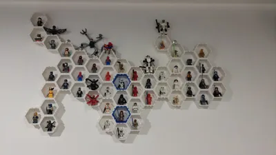 Lego Figur Display Stand Hexagon Honeycomb - Free 3D Print Model ...