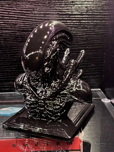Xenomorph Alien Bust - Free 3D Print Model - MakerWorld