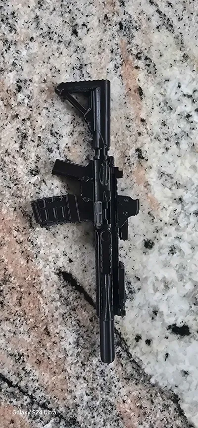 Rifle Dummy 13 AR-15 Remixado por Foundry K41D MakerWorld: Baixe modelos 3D gratuitos