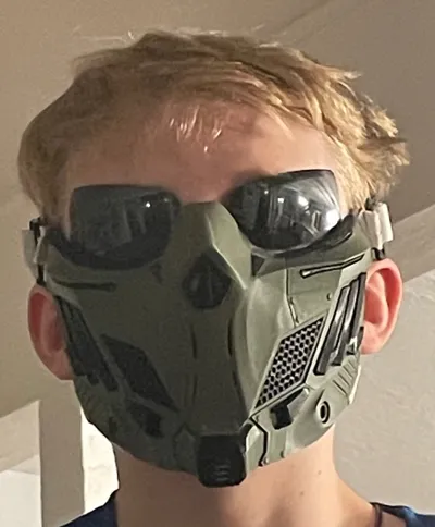 Tactical Airsoft Cyberpunk Cosplay Mask - Free 3D Print Model - MakerWorld