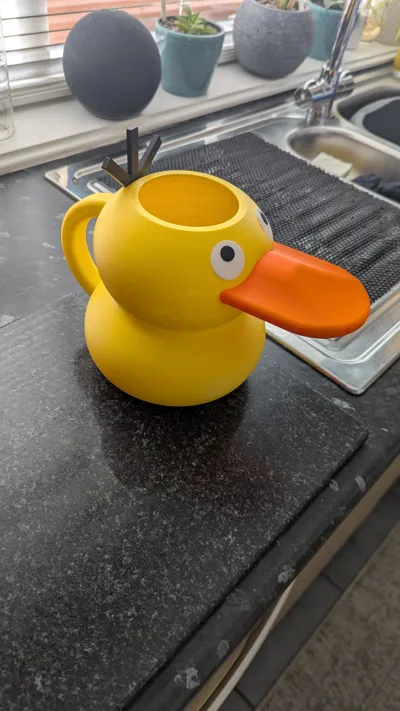 Sprayduck | Entonkanne | Psyduck Watering Can by Mishiro Studio ...