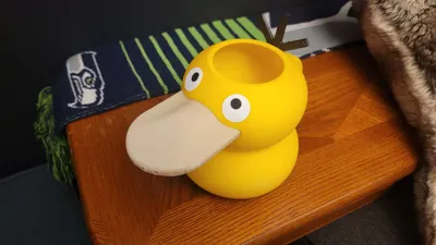 Sprayduck | Entonkanne | Psyduck Watering Can by Mishiro Studio ...