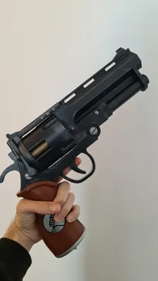 Hellboy – Good Samaritan Revolver Prop Replica - Free 3D Print Model ...