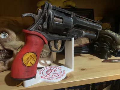 Hellboy – Good Samaritan Revolver Prop Replica - Free 3D Print Model ...