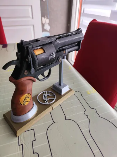 Hellboy – Good Samaritan Revolver Prop Replica - Free 3D Print Model ...