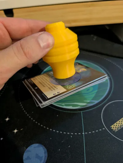 GraBBee: The Card Picker-Upper by Frack The Snail MakerWorld: Download ...