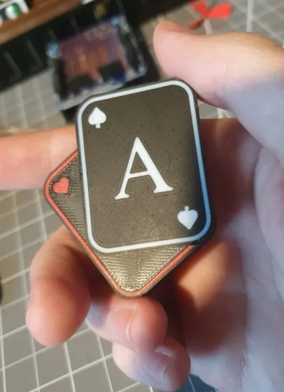 Card Fidget Toy V2 by gabhalling MakerWorld: Download Free 3D Models