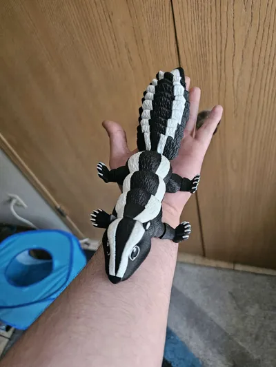 Flexi Skunk Articulated by FlexiLAB MakerWorld: Download Free 3D Models
