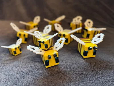Minecraft—bee by 3D.Gift MakerWorld: Download Free 3D Models