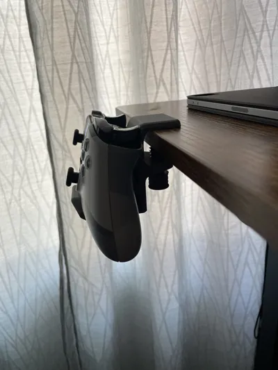 Xbox controller desk mount by motor-fuzzi - MakerWorld