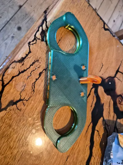 Shackles, handcuffs, chains - Free 3D Print Model - MakerWorld