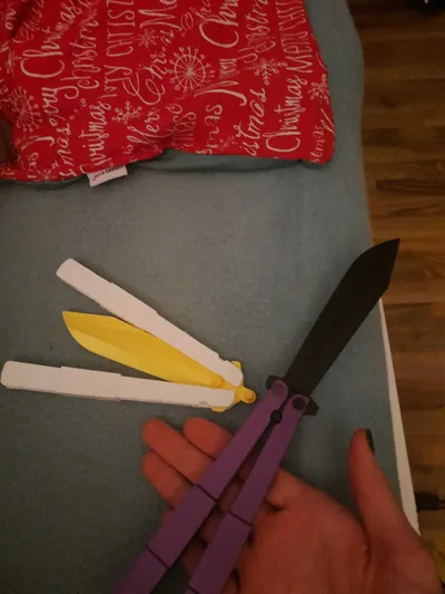 TF2 SPY Balisong for Cosplay - Free 3D Print Model - MakerWorld