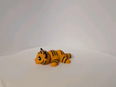 Cute Flexi Tiger by PinkyWings MakerWorld: Download Free 3D Models