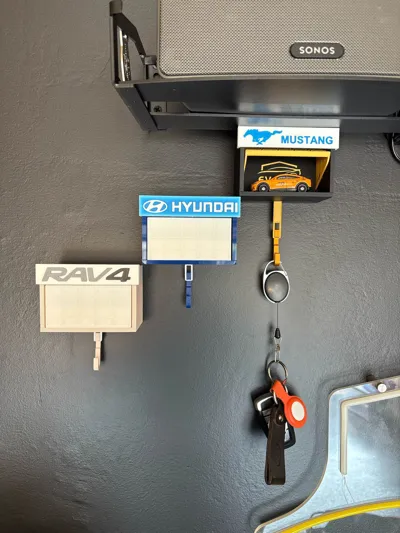 Car Garage Key Holder with Opening Door by 小厮工作室 MakerWorld: Download ...