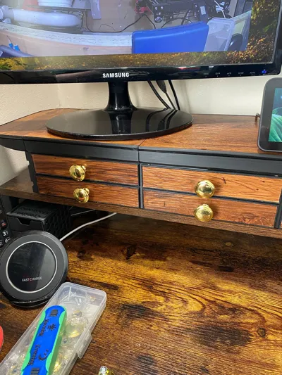 Deskware - A Modular Desk System by BlackjackDuck - Hands on Katie ...