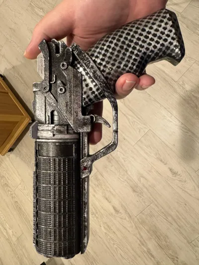 银翼杀手2049 K警官的爆能枪 来自 3dwb MakerWorld：免费下载 3D 模型