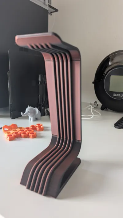 Tsunami Headphone Stand by Meyui MakerWorld: Download Free 3D Models