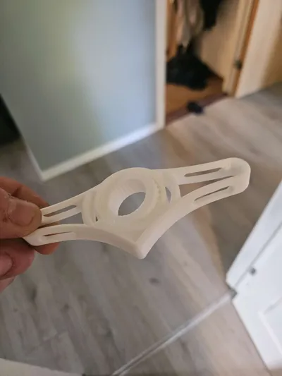 Ergonomic Book Reader by AskNinjaTom MakerWorld: Download Free 3D Models