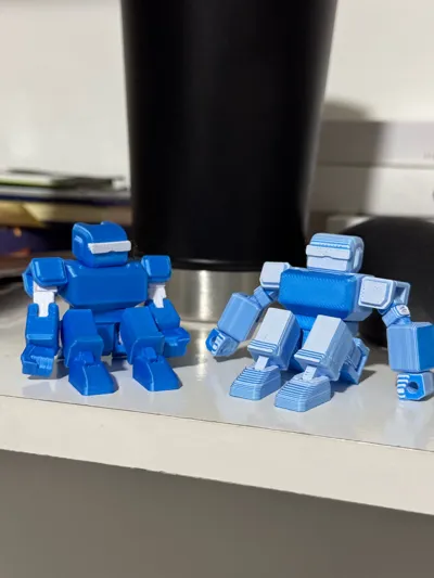 Robot M (22 Movable Joints, Print-In-Place) by DDWMAKER MakerWorld ...