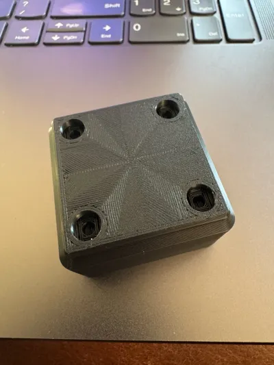 Gridfinity 1x1 Bins with Latching Lids v1.0 - Free 3D Print Model ...